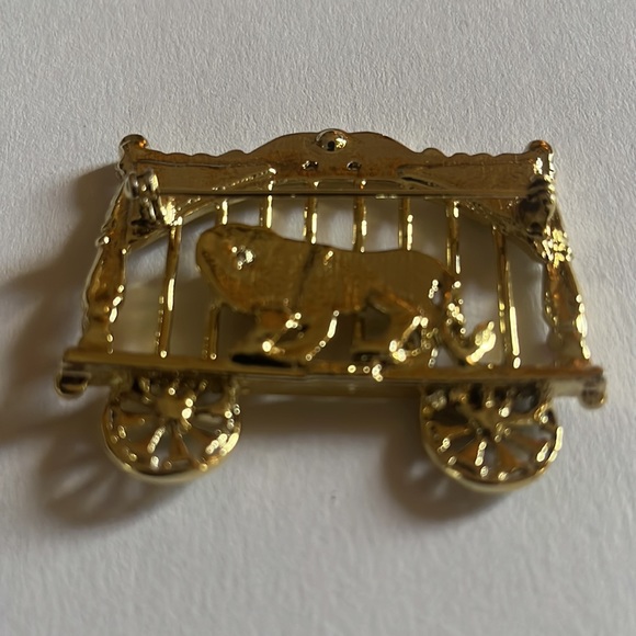 Ajc | Jewelry | Vintage Rare Ajc Lion Circus Wagon Brooch | Poshmark